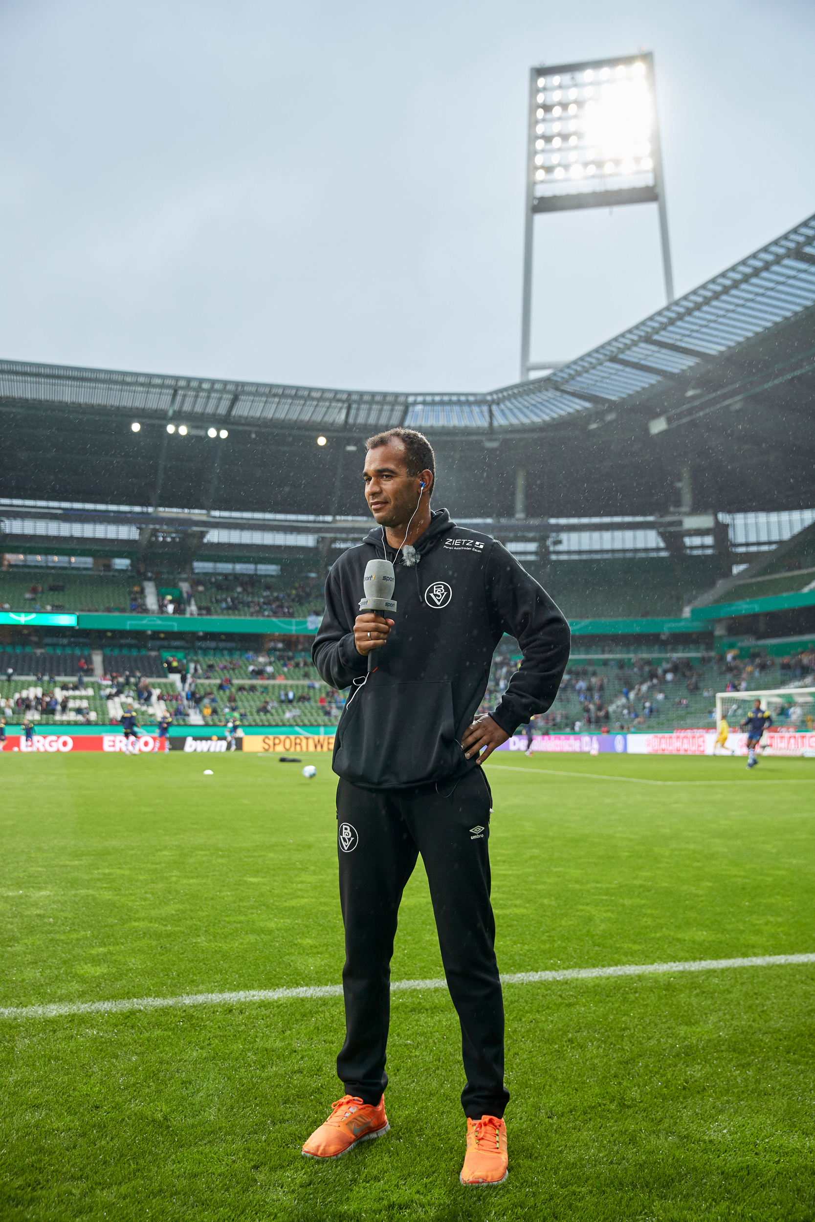 Benjamin Eta wird Bremens Trainer des Jahres